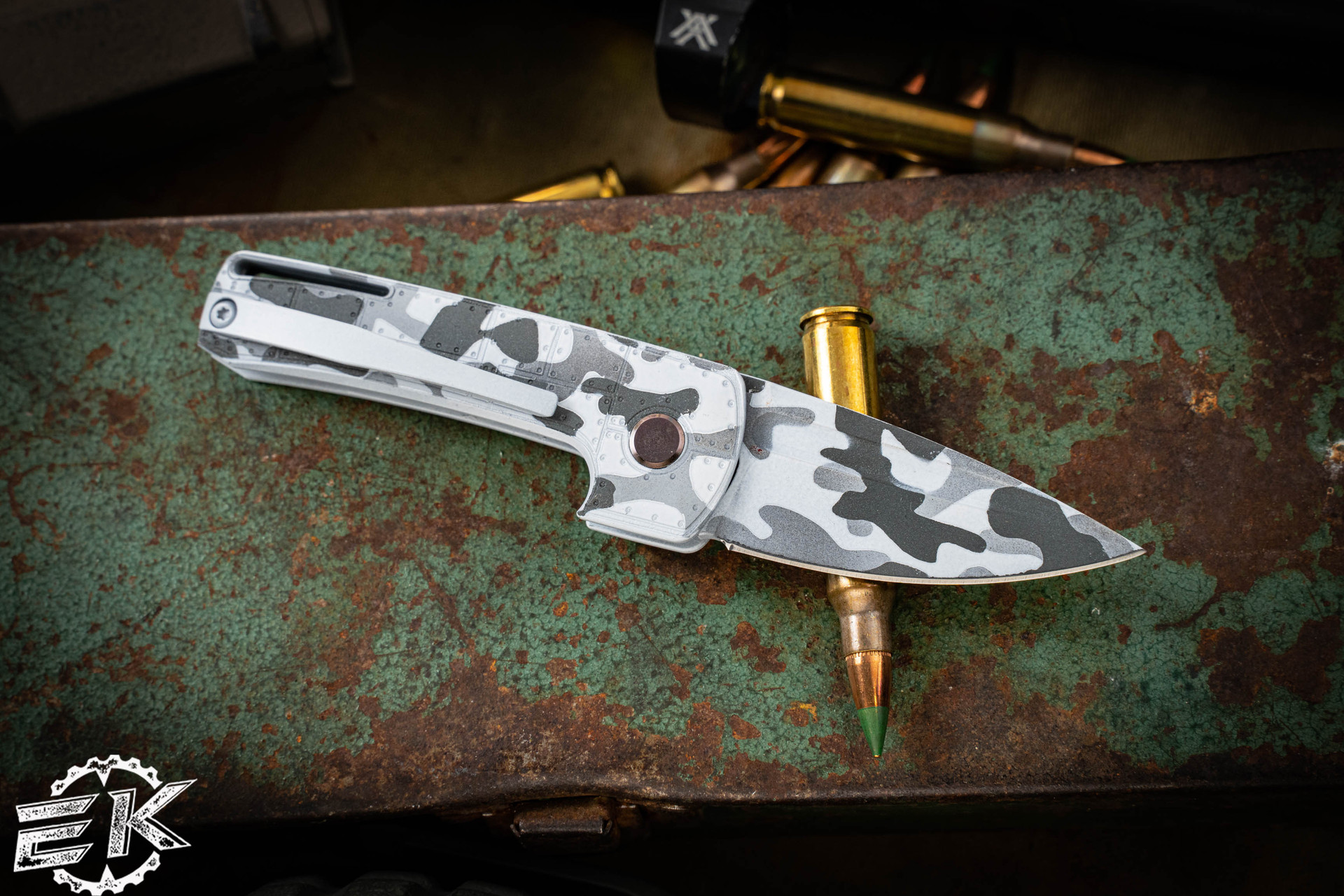 D Rocket Design Harlock Automatic Knife Snow Camo 2.0" Cerakote Drop ...