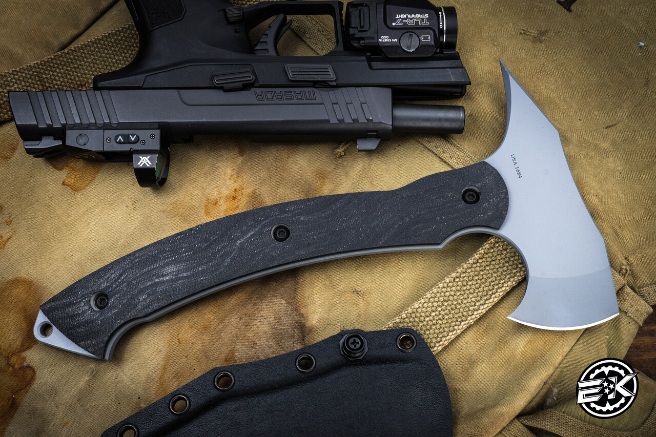 Tomahawk Knives & Tools