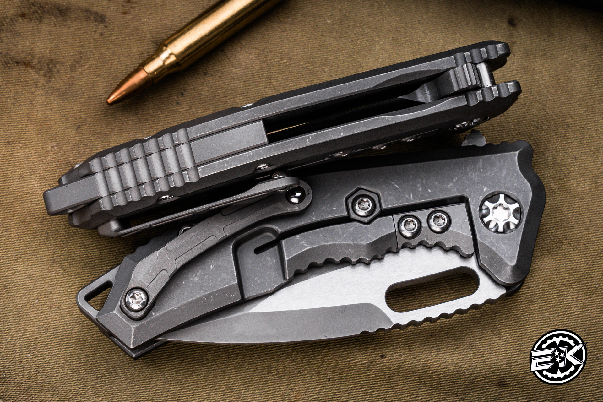 Heretic Knives Medusa Manual Titanium Folding Knife 325 Tanto Battleworn