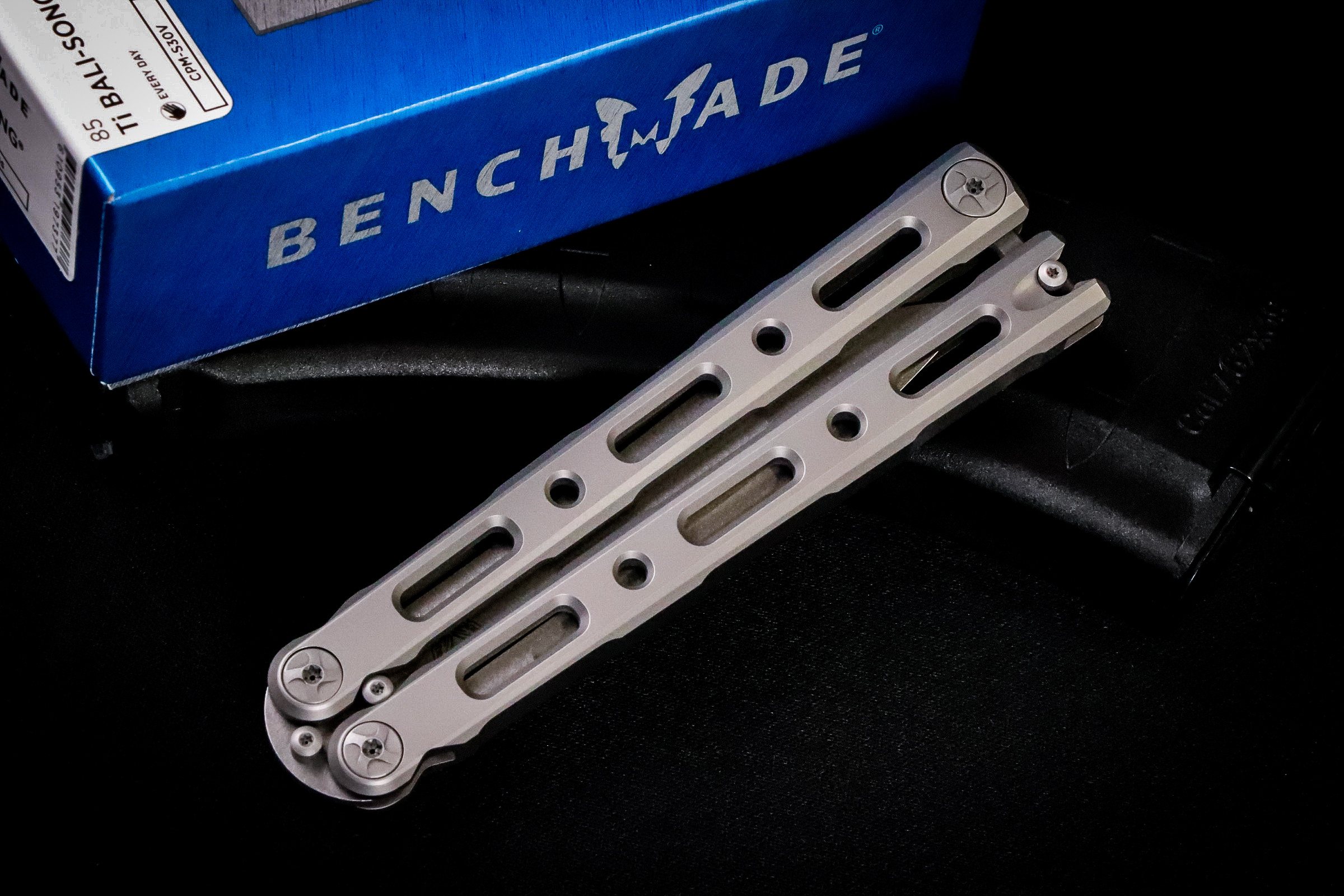 Benchmade 85 Billet Titanium Balisong Butterfly Knife 4.4" Drop Point ...