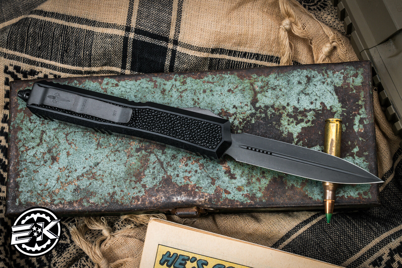 Microtech Makora Knives