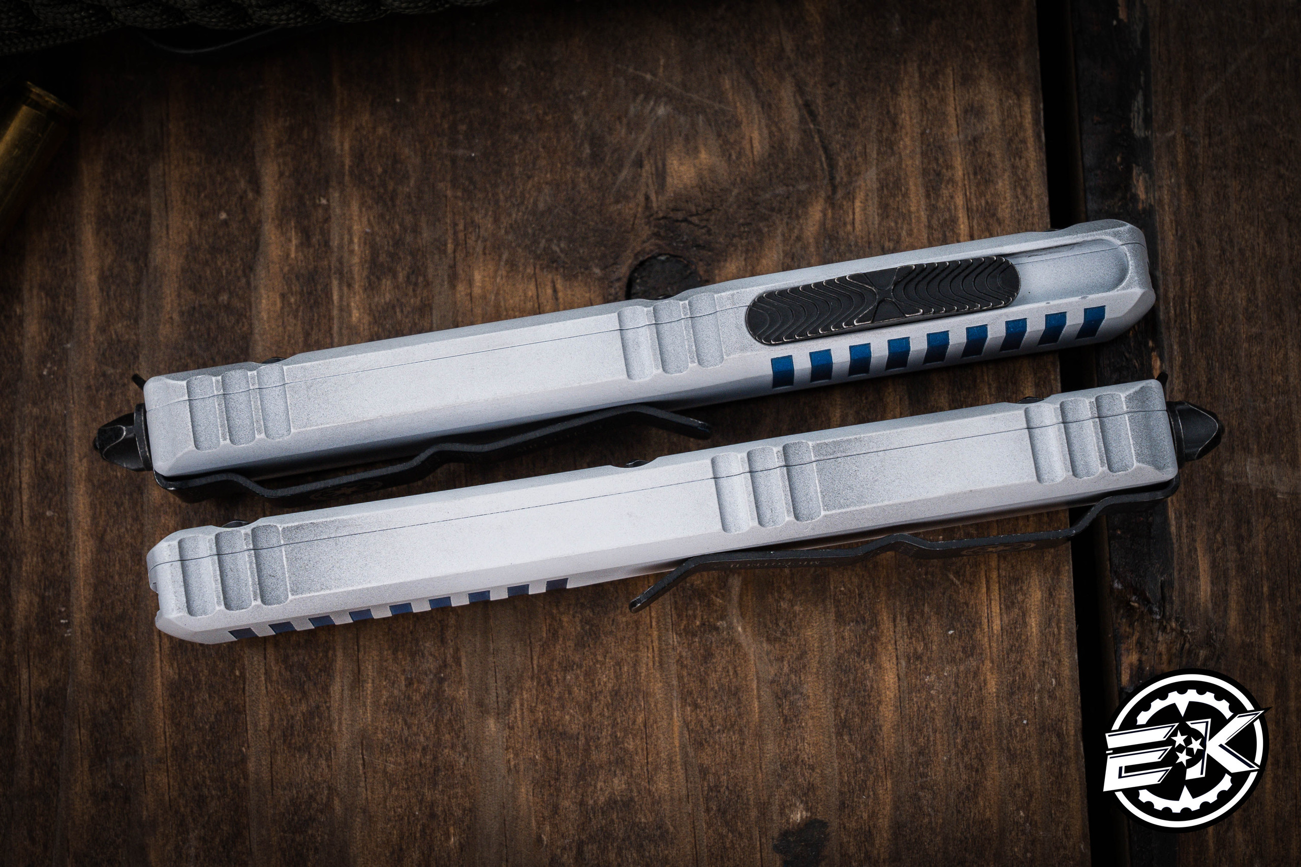 Microtech Ultratech CLONE TROOPER OTF Automatic Knife 3.4" Dagger 122-1CO