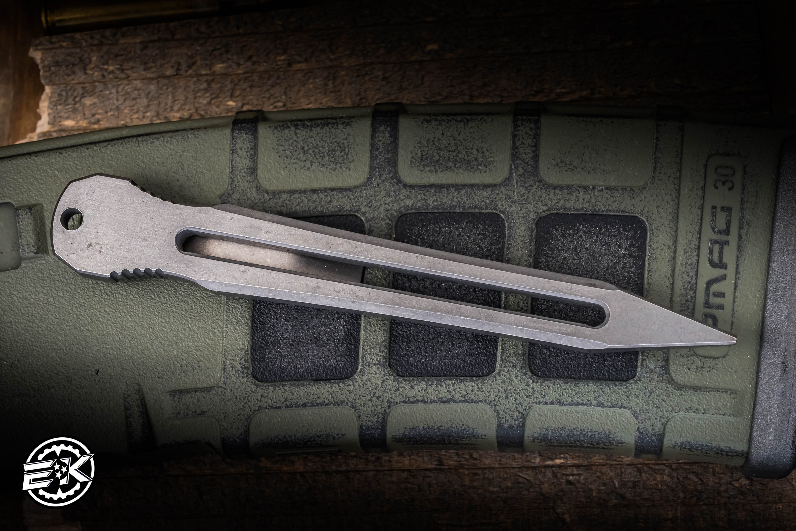 Toor The Hard Drive 5" Titanium Tool