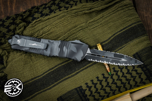 Microtech Combat Troodon Urban Camo 38 Double Reverse Full Serrated