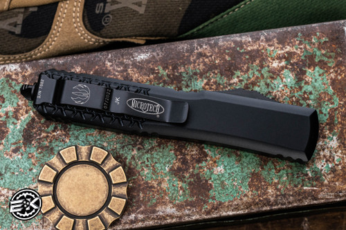PREOWNED-Microtech "Jedi Knight" Ultratech OTF 3.4" Blue Dagger 122-1JK
