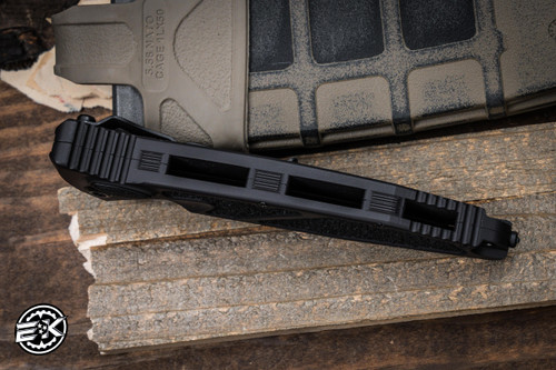 Preowned Microtech Socom Elite Automatic Folding Knife Black Aluminum 4