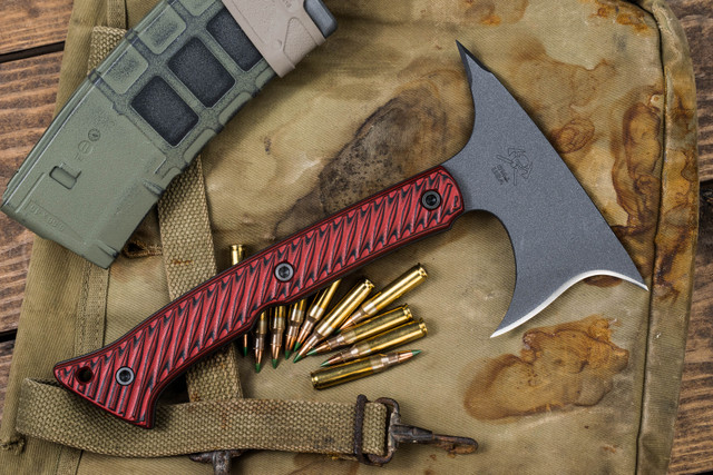 RMJ Tactical/Tracker Dan Graymatter/Bloodshark Set Red Micarta