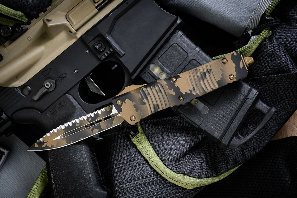 Microtech Combat Troodon Coyote Tan Camo Cerakote Otf Automatic Knife 3