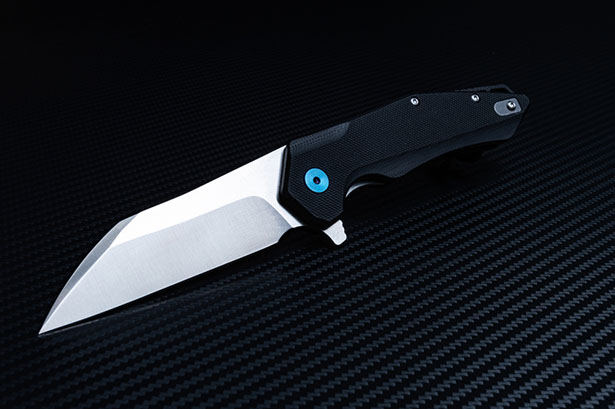 5 Things to Know When Choosing the Best Flipper Knife for You - EKnives LLC