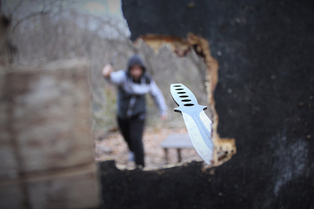 Bullseye! Learn How to Throw Pocket Knives - EKnives LLC