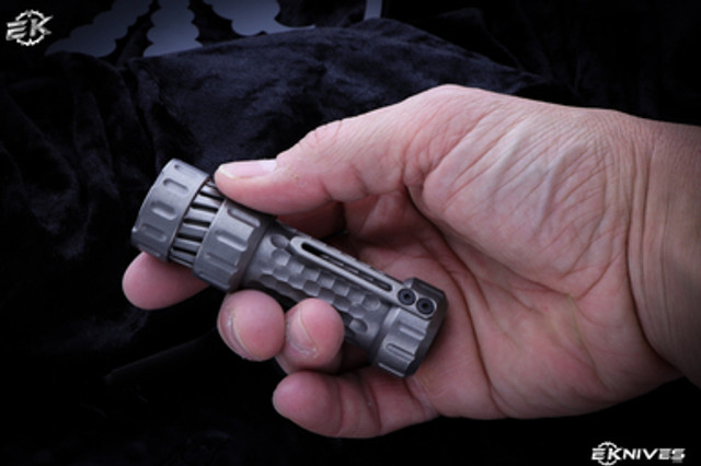 Product Spotlight: Mechforce Mechtorch Flashlight - EKnives LLC