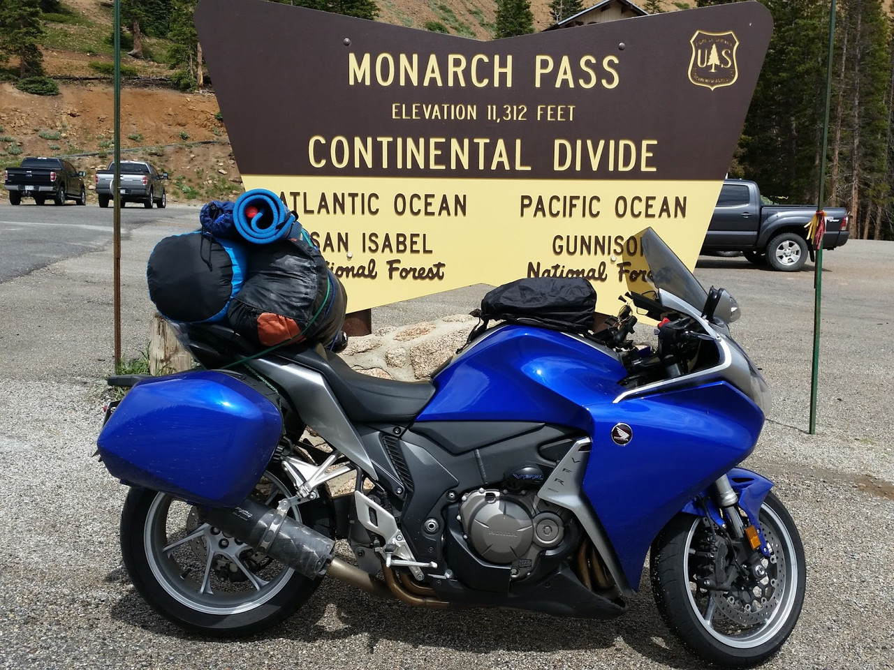 Honda VFR1200F / VFR1200R HeliBars handlebar risers - HeliBars