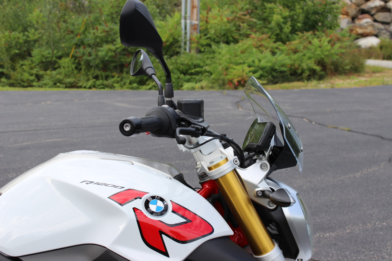 HeliBars setback handlebar risers for the R1200R LC