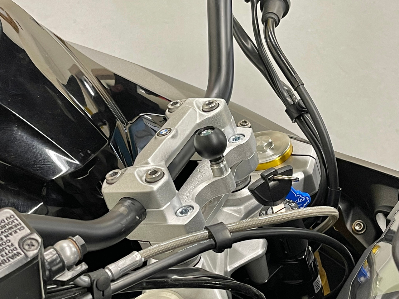 BMW G310 GS/R HeliBars® Tour Performance™ handlebar riser