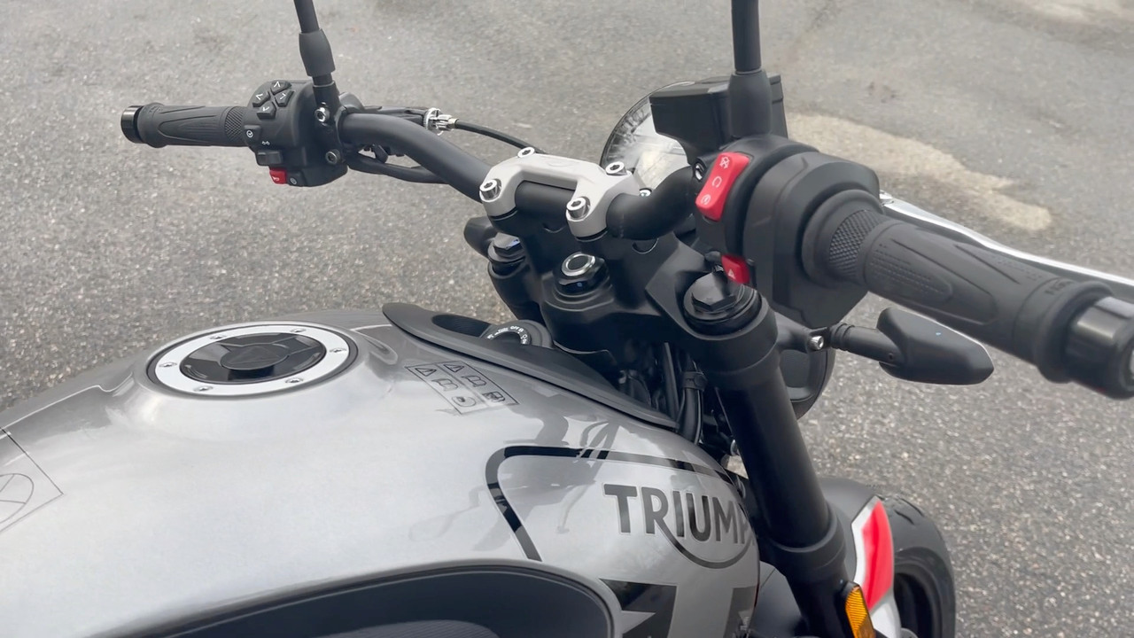 Triumph Trident 660 (2021) HeliBars Tour Performance handlebar riser
