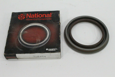 OIL SEAL === 11
