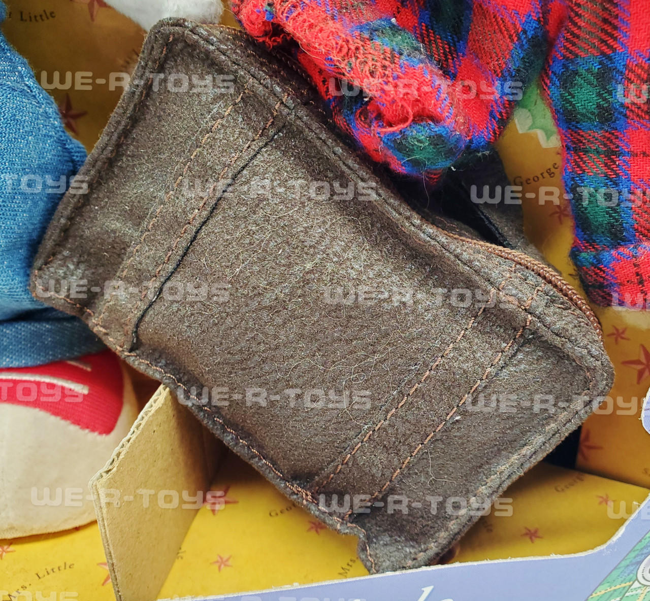 Stuart Little Poseable Stuart Little Travel Set w/ Suitcase & Pajamas ...