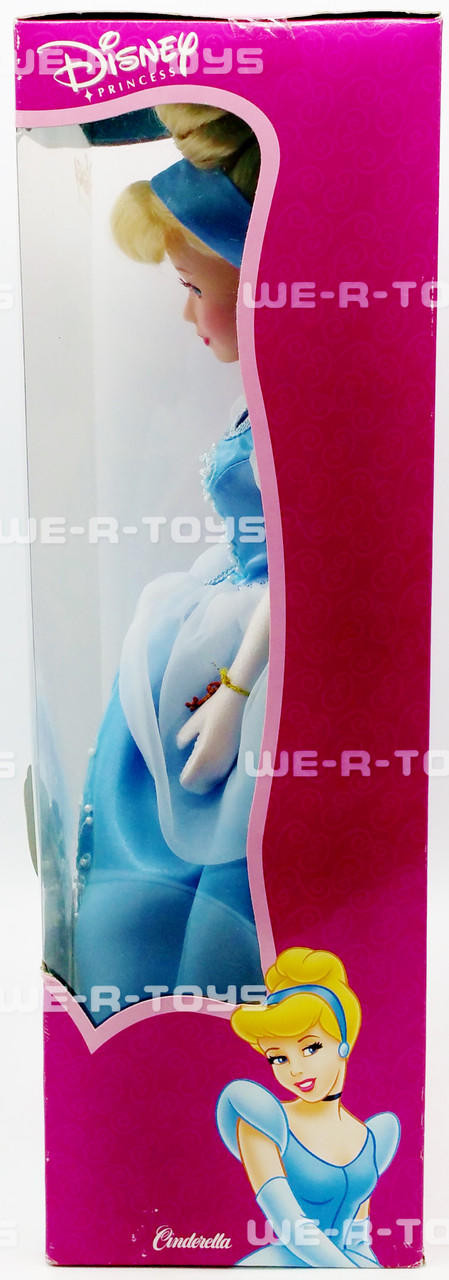 Disney's Cinderella Porcelain Keepsake Doll Brass Key 2002 NEW - We-R-Toys