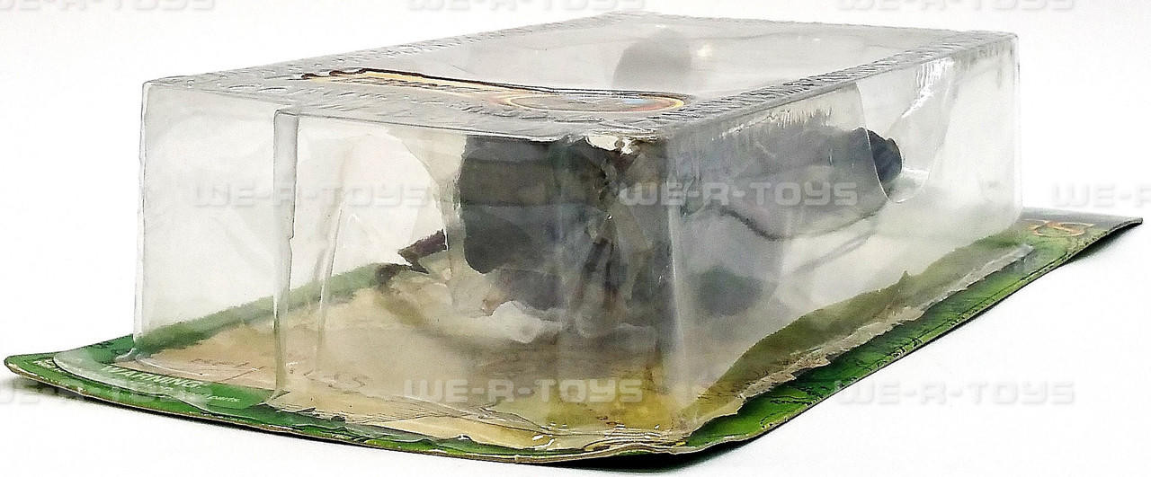 The Lord of the Rings: The Fellowship of the Ring Prince Isildur Figure ...