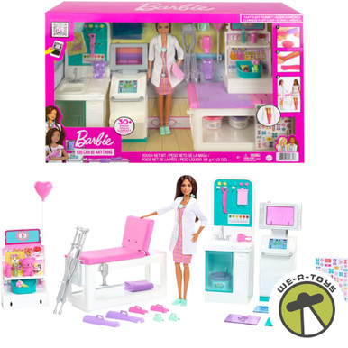 Barbie Careers Fast Cast Clinic with Brunette Doctor Doll and Playset ...