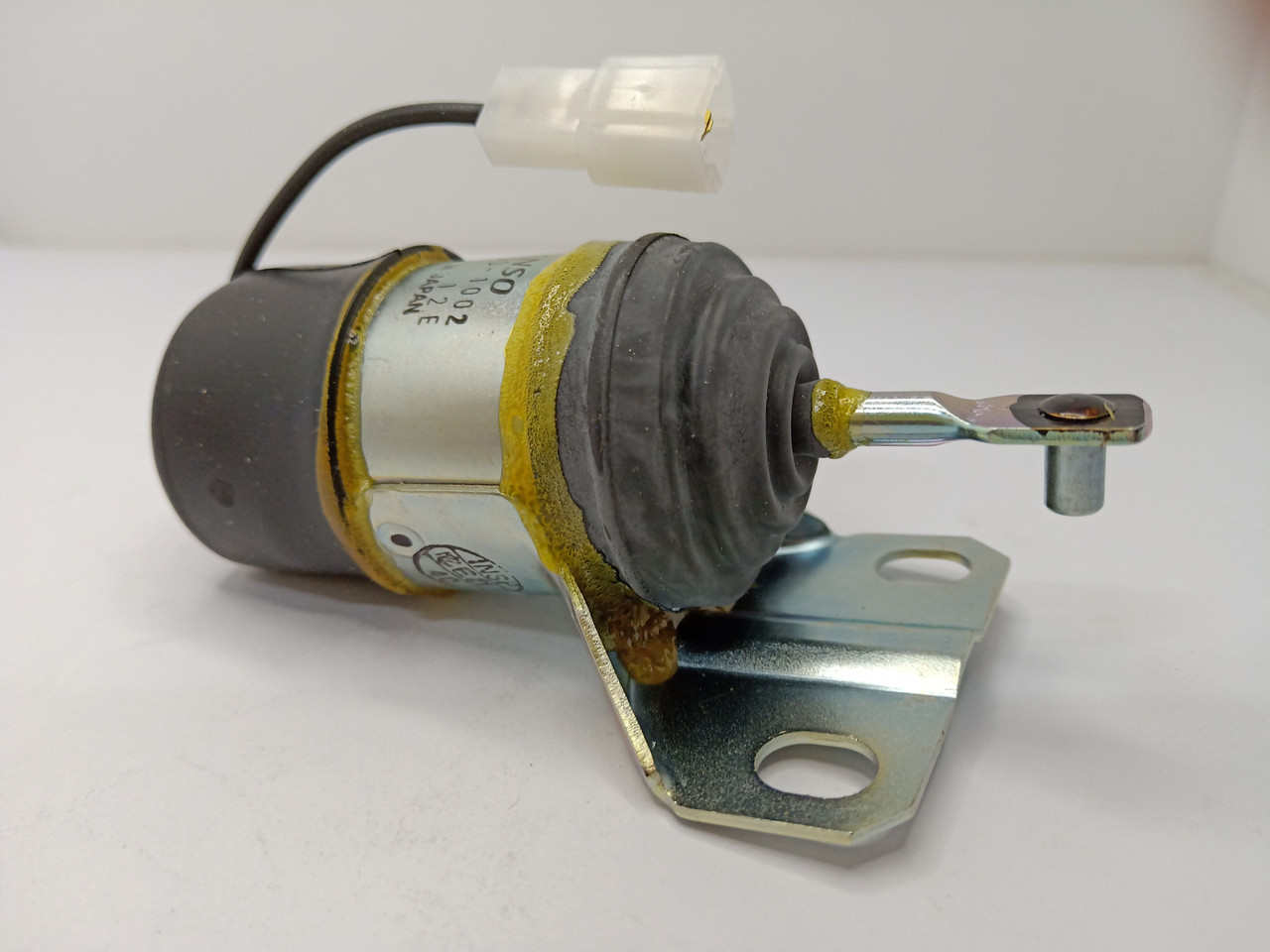 15471-60013 SOLENOID