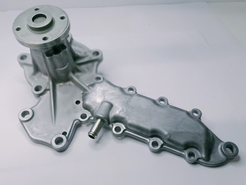 1E01773038 WATER PUMP