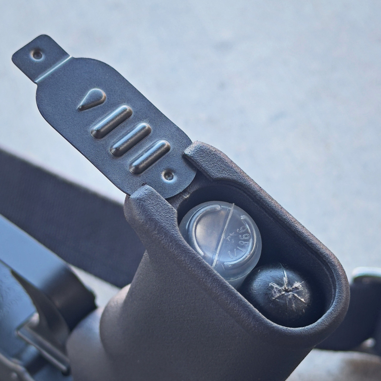 Wieger STG-940 Reproduction Pistol Grip