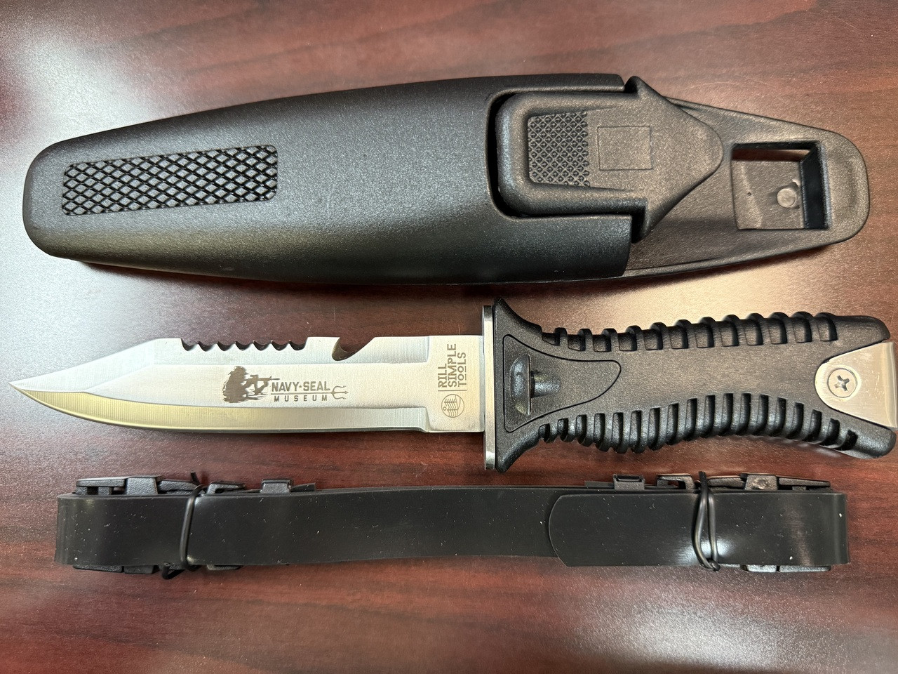 Frogman Dive Knife - Navy SEAL Museum SHIP Store
