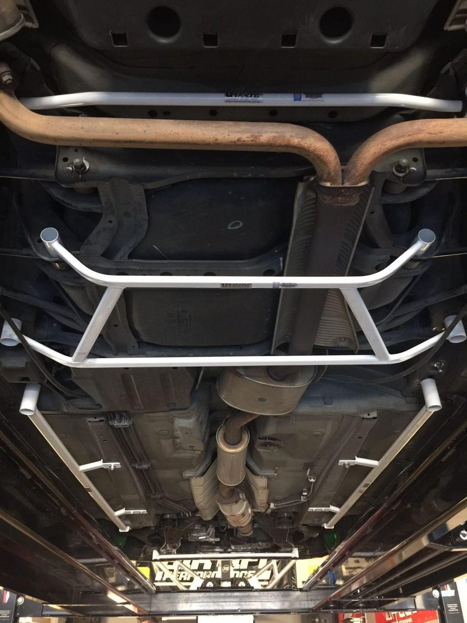 ACURA TSX (CL9) 2004-2008 - SIDE FULL FRAME (8 POINTS) (UR-SD8-392)