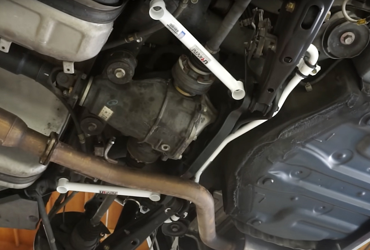 LEXUS IS 300 (JCE10) 1998–2005 - REAR LOWER LATERAL (2) (4 POINTS)