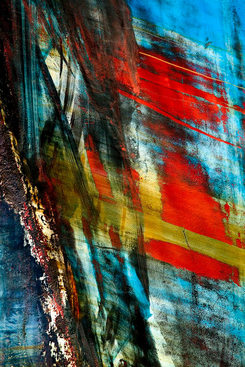 Red Slash I - Wonderwall Studio