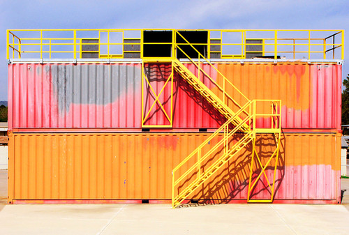 Rainbow Container - Wonderwall Studio