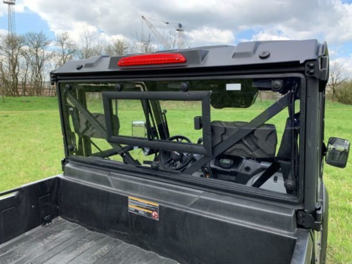 Hard Cabs Tracker 800 Premium Cab Kit - Side By Side Sports