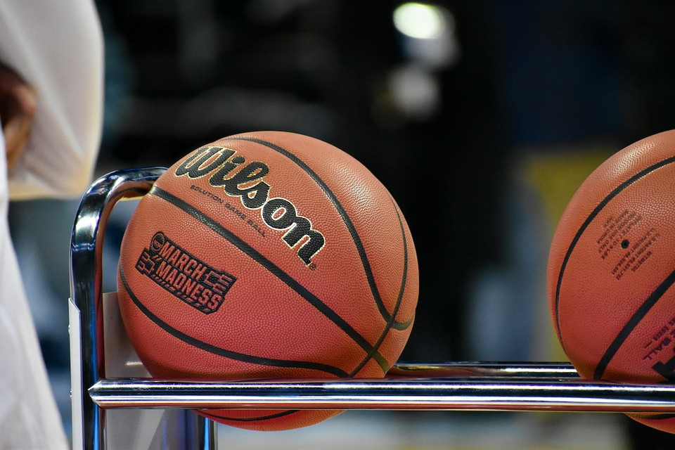 7 March Madness Party Ideas to Maximize The Basketball Magic - Cutter ...