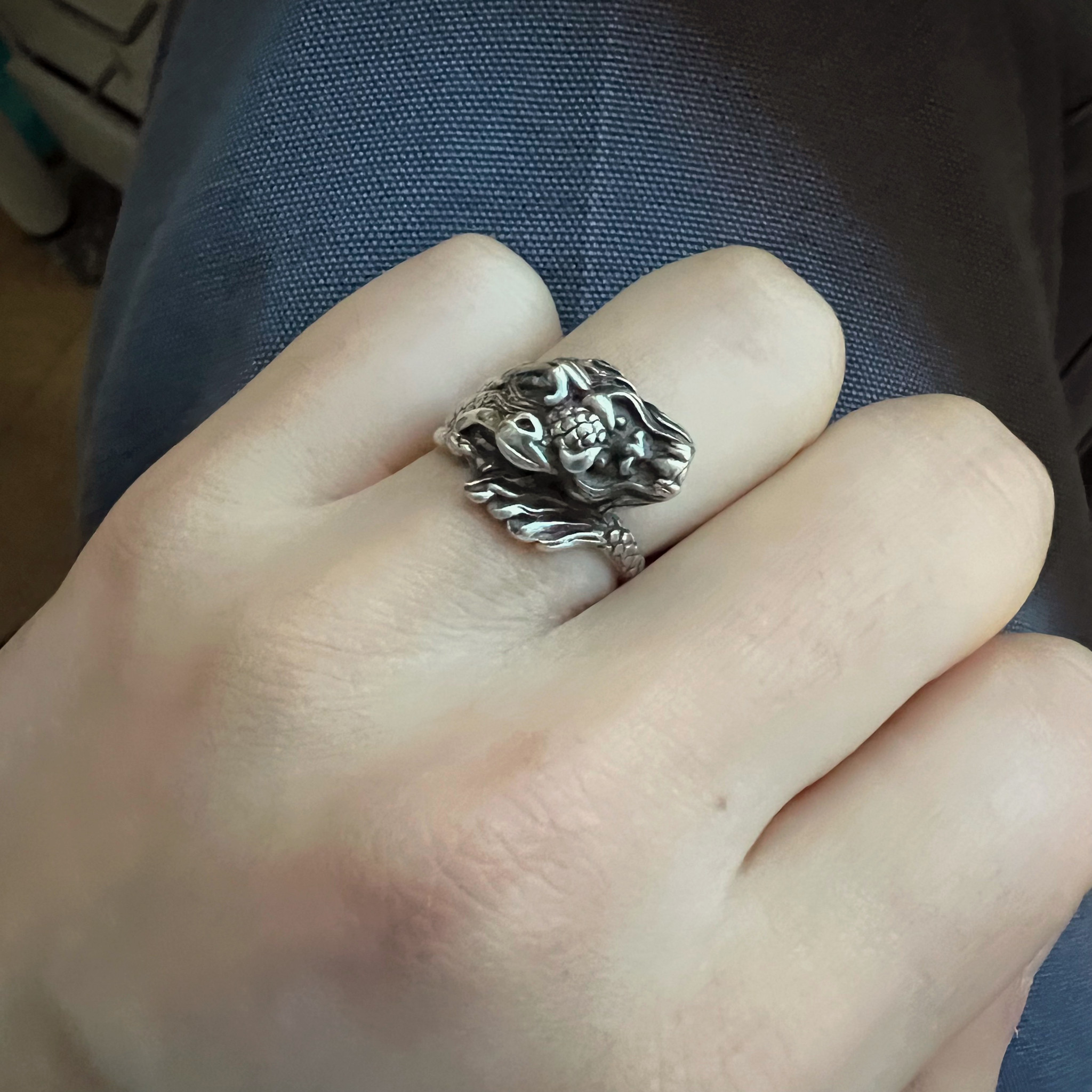 Sterling Silver Chinese Dragon Design Ring - Oliver's Archive