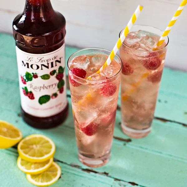 Monin Raspberry Flavor Syrup Glass, 750 ml, 12 Per Case