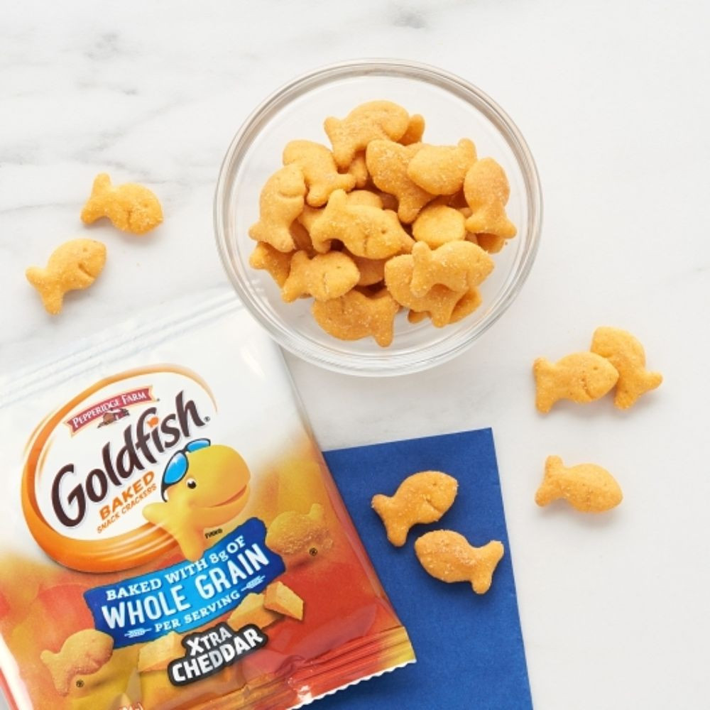 Pepperidge Farms Goldfish Xtra Cheddar Whole Grain Crackers, 0.75 ...