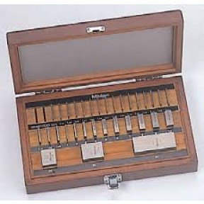 Mitutoyo Square Gage Block Set 516-466-26