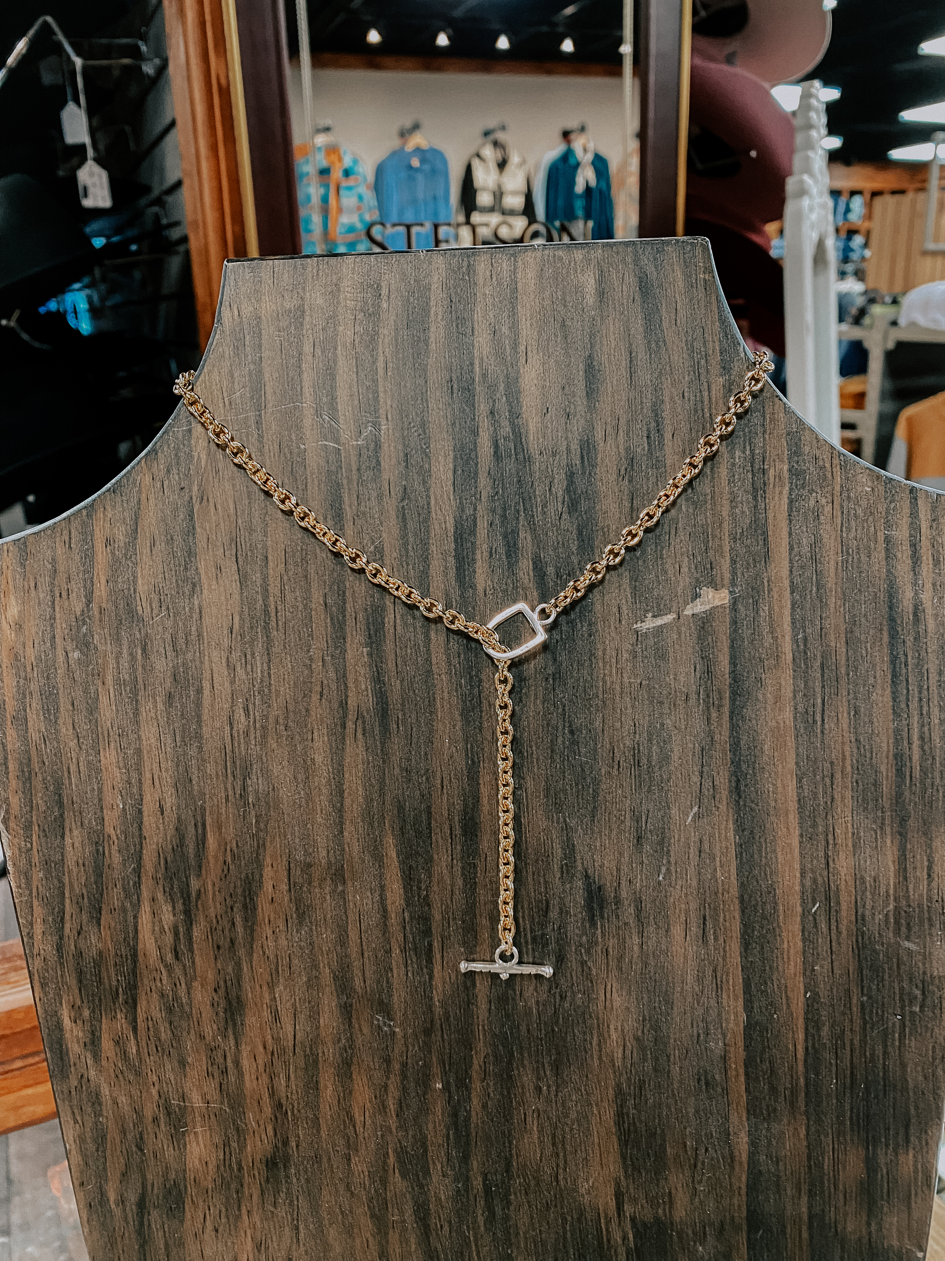 GOLD TOGGLE NECKLACE - FRINGE WESTERN WEAR