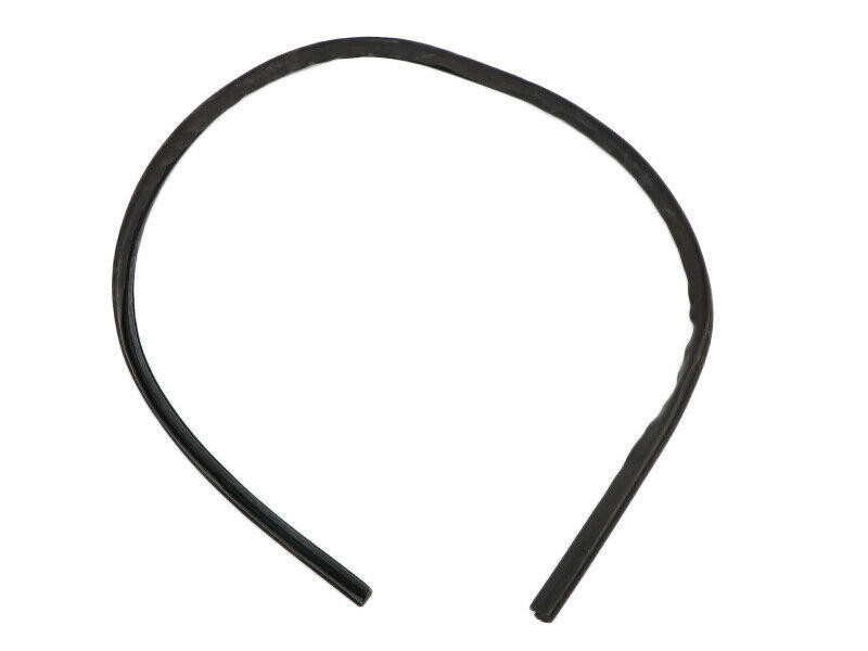 Mercedes-Benz W107 Hardtop Rubber Under Center Molding - A1076980116 ...