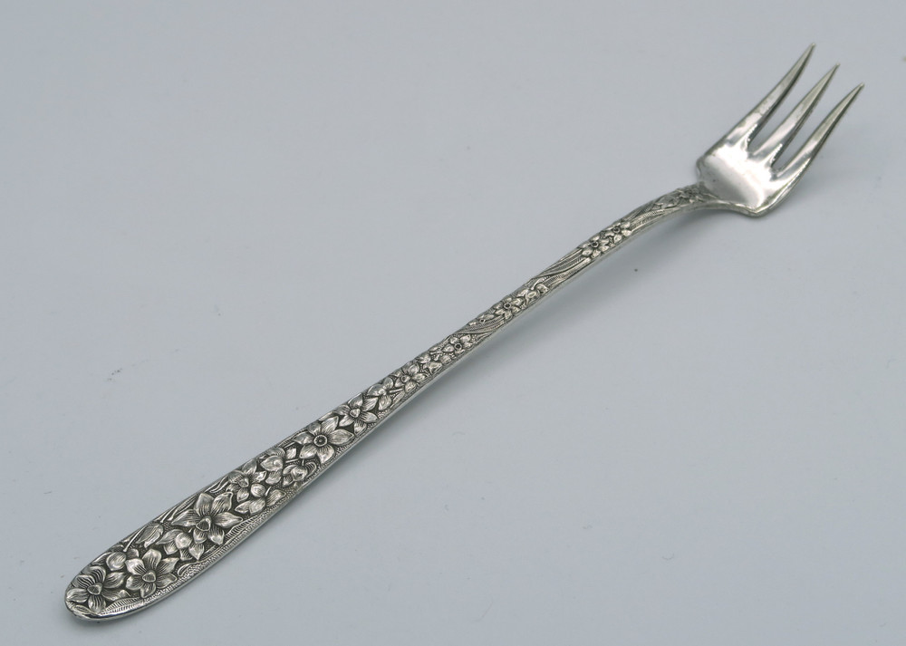 Narcissus by National Silver Co. 1935 Seafood Fork -plain back 6"