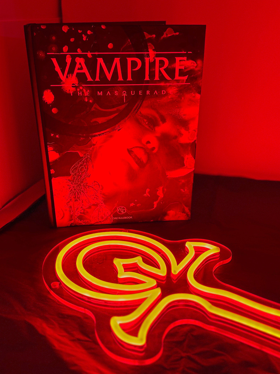 V5 Vampire: The Masquerade LED Neon Wall Ankh