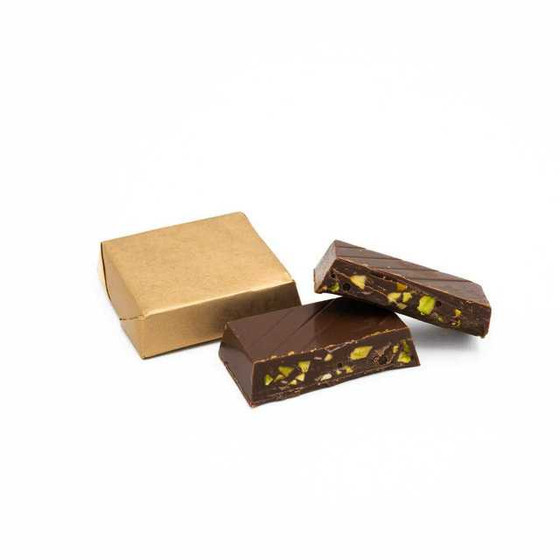 CHOCOLATE SQUARE WITH PISTACHIO - MILK | www.mirellichocolatier.com