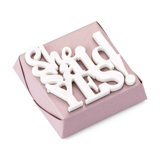 SHE SAID YES WHITE - Decorated Chocolate - Mirelli Chocolatier
