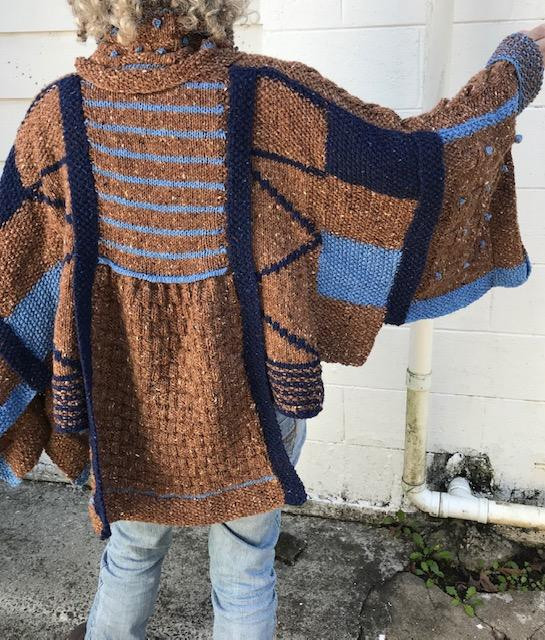 Lisnarae Cape/Cowl - MaggiKnits, Inc.