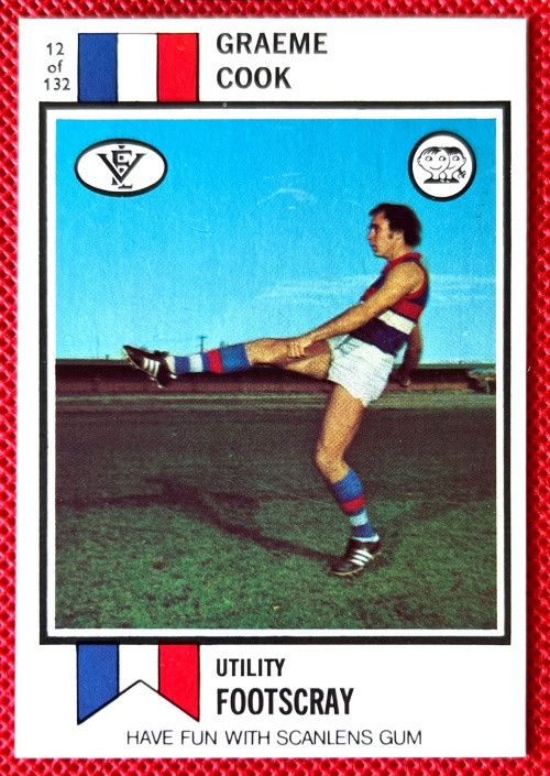 1974 SCANLENS #12 GRAEME COOK FOOTSCRAY BULLDOGS
