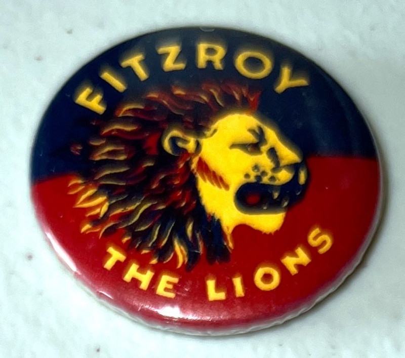 1960s FITZROY THE LIONS TIN BADGE