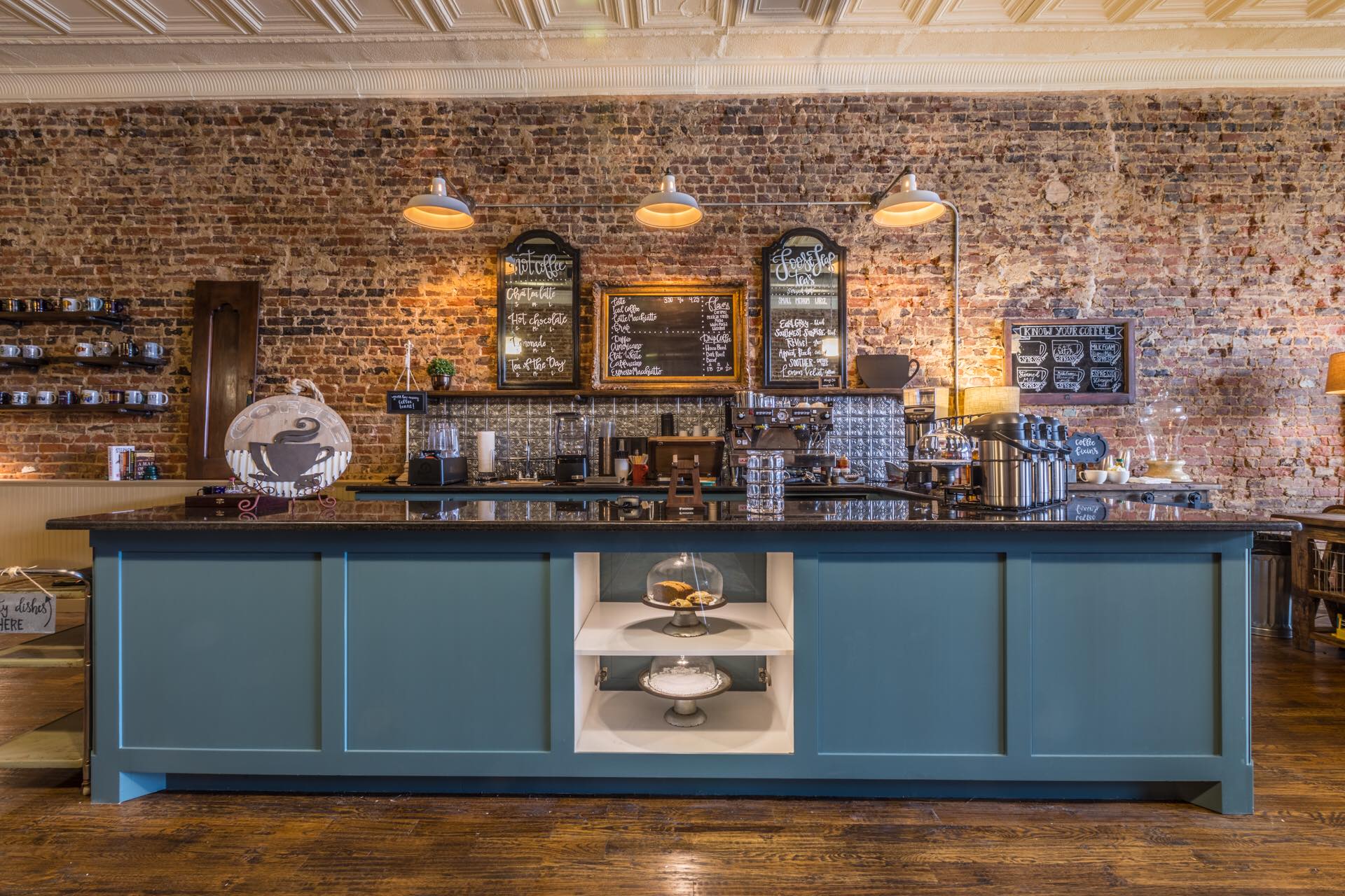 Joe Muggs Coffee For The Troops - Joe Muggs fills bookstore coffee ...