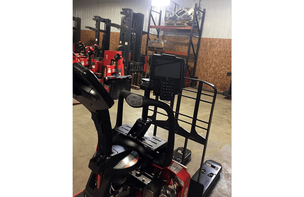 7160-1144 Designed specifically for the Raymond pallet ryder. No Drill ...
