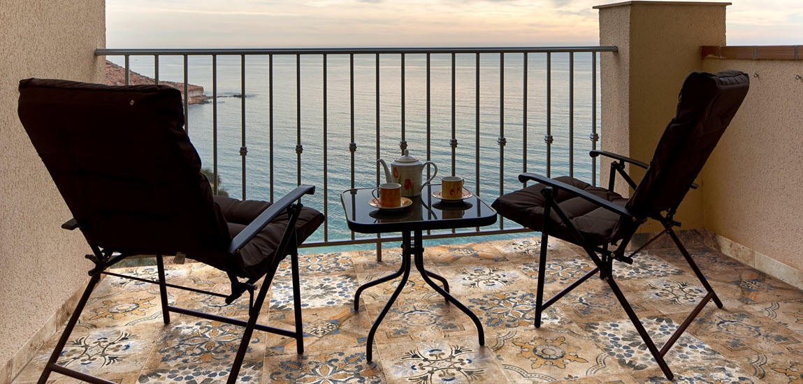 First quality porcelain ceramic stone mosaics | Tile Outlets